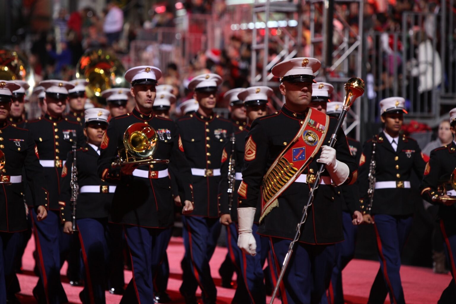 Marine Band San Diego - The Hollywood Christmas Parade