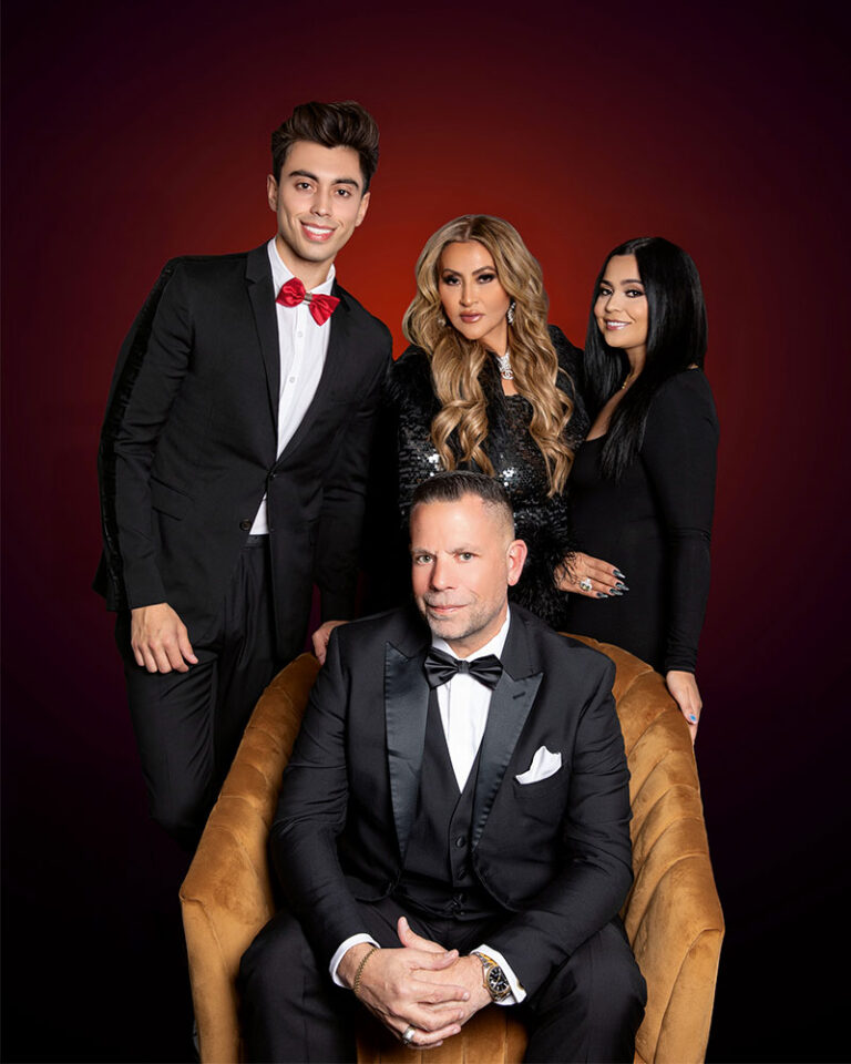 TLK Fusion - The Hollywood Christmas Parade